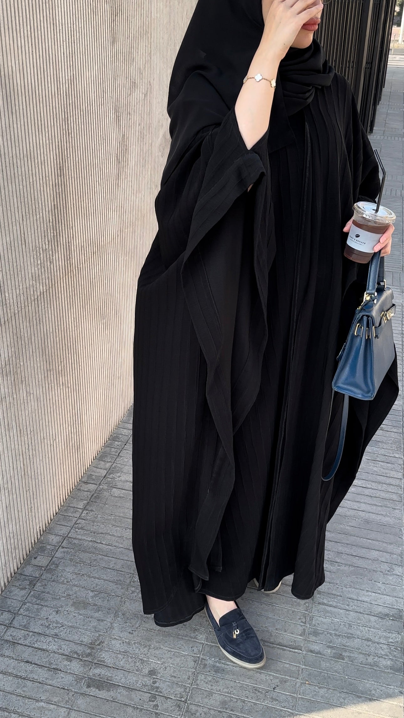 Abaya code B11 – Black Details